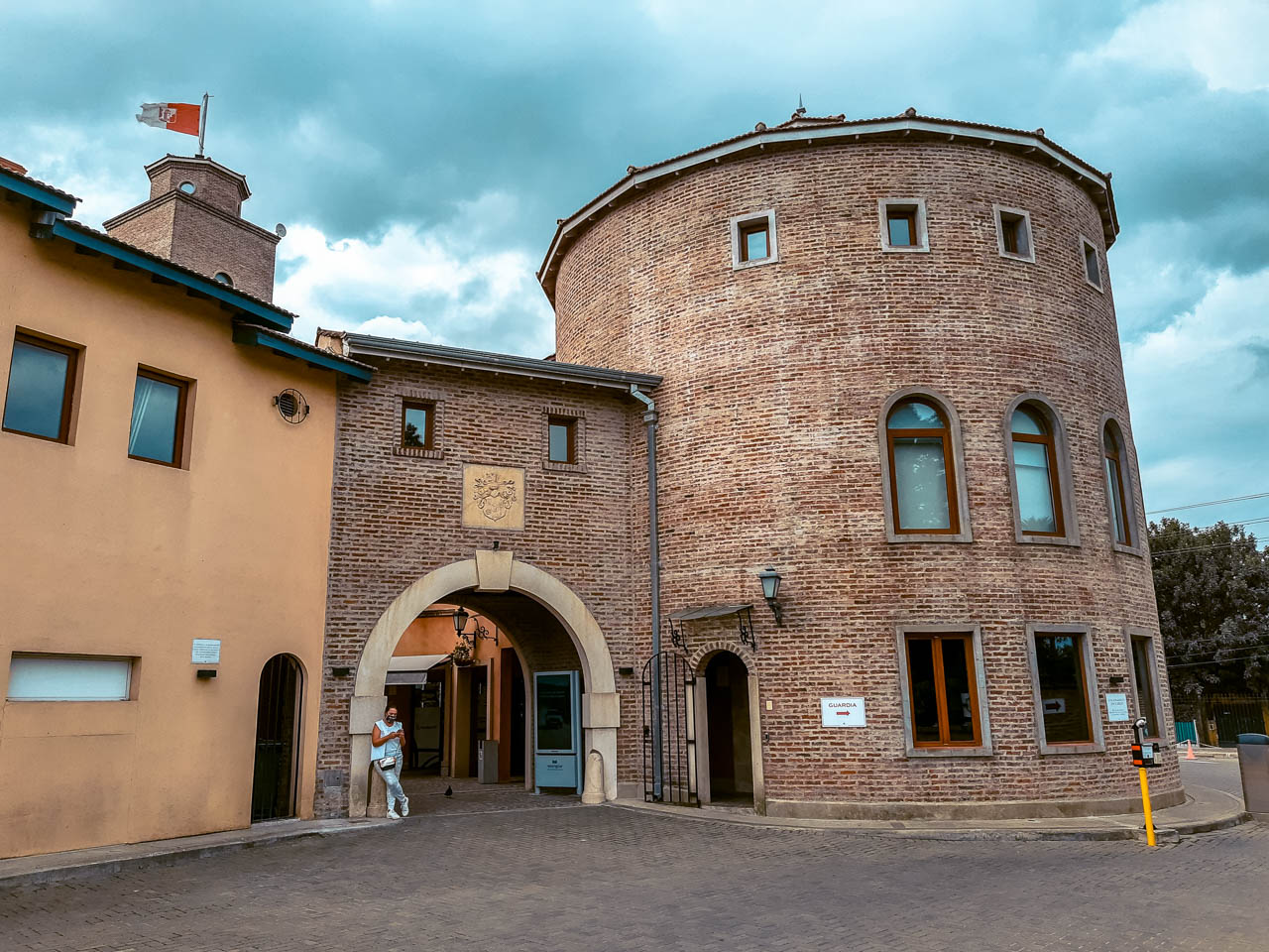 TORREPUEBLO: LA TOSCANA ITALIANA EN PLENO BENAVIDEZ