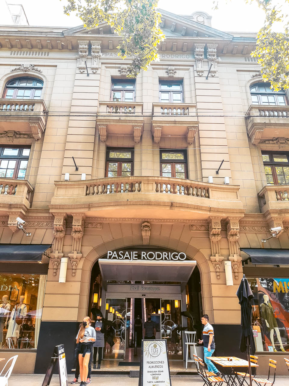 ¿QUÉ VER EN LA PLATA EN UN DÍA O UN FIN DE SEMANA?